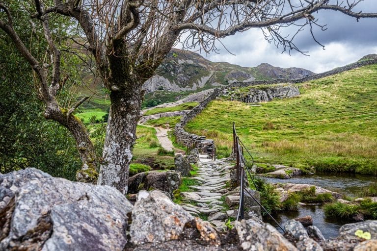 Slater's Bridge And Cathedral Cave - A Circular Walk - Damien Walmsley ...